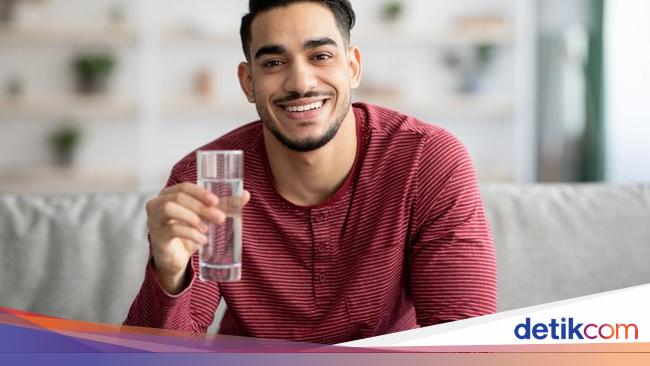 5 Adab yang Baik saat Minum sesuai Sunnah Nabi Muhammad SAW