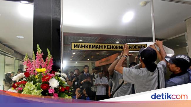 Apa Itu MKD DPR? Pengertian, Tugas dan Wewenang MKD DPR