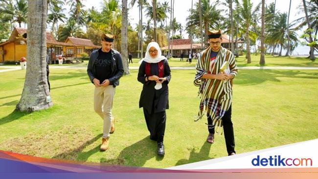 Disambut Bupati Ipuk, Mostafa Atef Berselawat di Banyuwangi