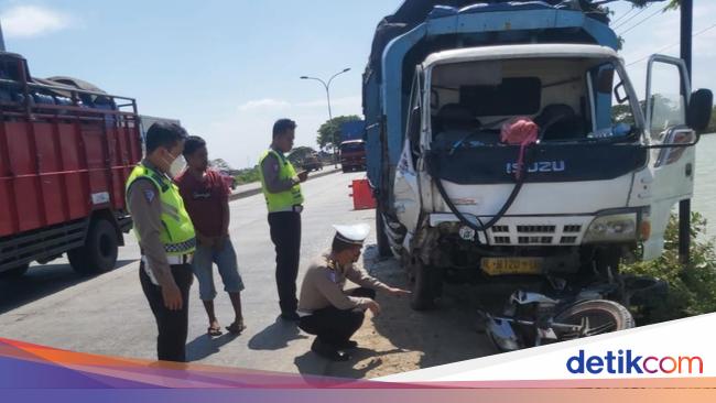 Bumil Hendak Periksa Kandungan dan Anaknya Tewas Tertabrak Truk di Gresik