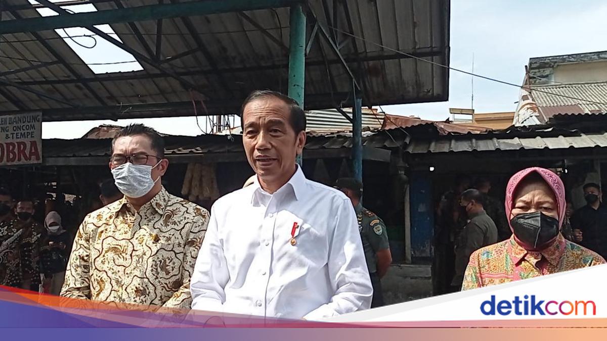 Dear Ibu-ibu, Jokowi Sebut Harga Telur Ayam Turun 2 Pekan Ini