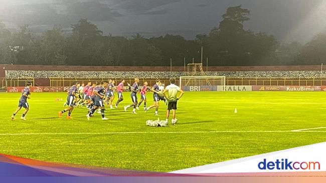 PSM Waspadai Skema Tiki-taka Persib ala Luis Milla