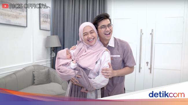 8 Foto Baby Moana Anak Ria Ricis-Teuku Ryan Berhijab, Wajah Imut Bikin ...