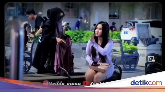 Viral Youtuber Bercadar Tuai Kritik Buat Konten Meminta Wanita Menutup ...