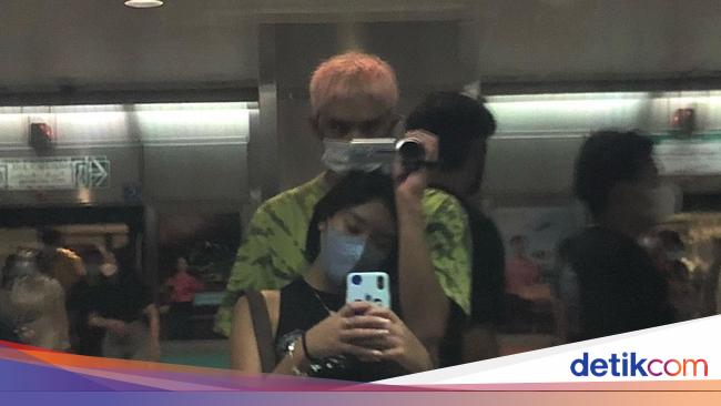 8 Gaya Seksi Baila Fauri, Pacar Baru Devano Danendra Setelah Putus dari Naura