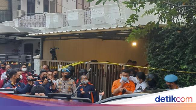 Penolakan Sambo dan Putri Peragakan Beberapa Adegan di Pembunuhan Yosua