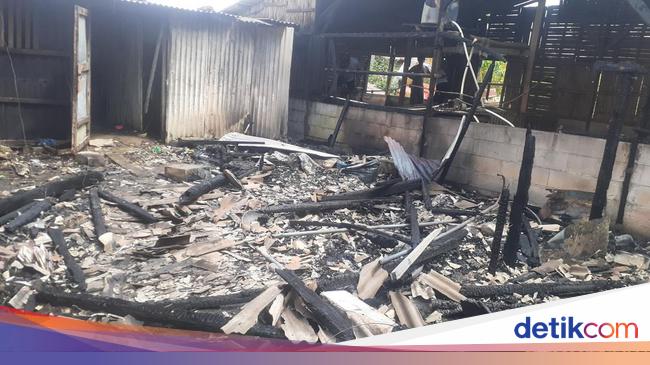 Kebakaran di Sambirejo Semarang, Rumah-Kandang Ayam Hangus