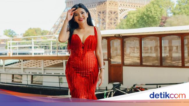 Olive Lee Masih Seksi di Usia 40 Tahun, Ini Resepnya