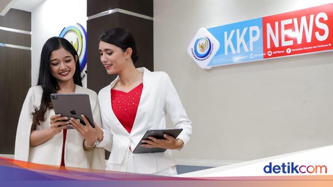 Berhasil Bangun Digital PR, KKP Raih Top Government PR 2022