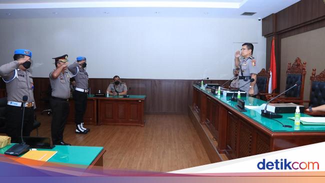 Selain Kombes Edwin, 2 Perwira Polisi Lain Juga Diberhentikan Tidak Hormat