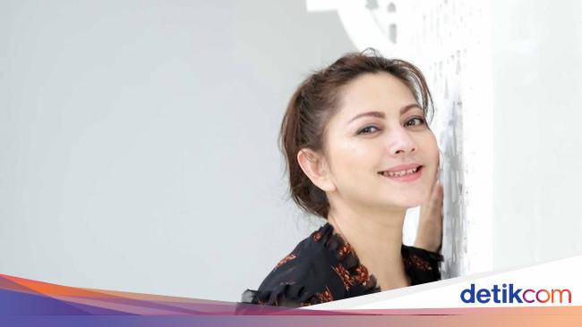 Momen Kulineran Cut Keke, Artis yang Pernah Jadi Aspri Hotman Paris