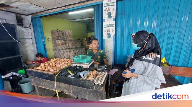 Harga Telur di Pasar Tradisional Bandung Berangsur Turun