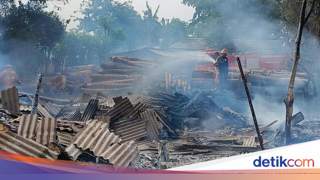 Gudang Kayu di Probolinggo Terbakar, Kerugian Capai Rp 100 Juta