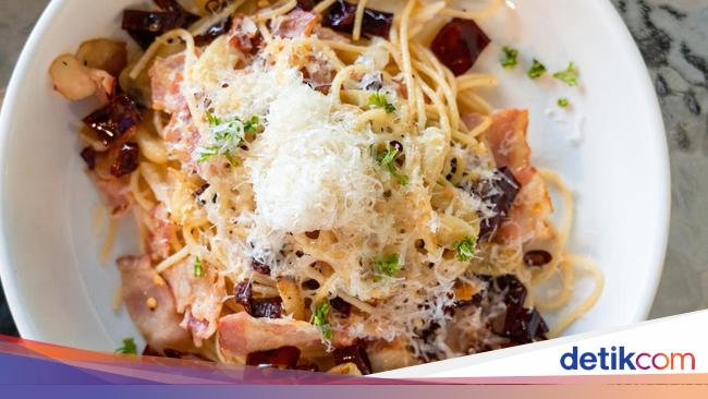 Resep Spaghetti Beef Bacon dan Cabe yang Gurih Pedasnya Spesial