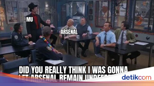 Meme Kocak Manchester United Kalahkan Arsenal 3-1 di Old Trafford