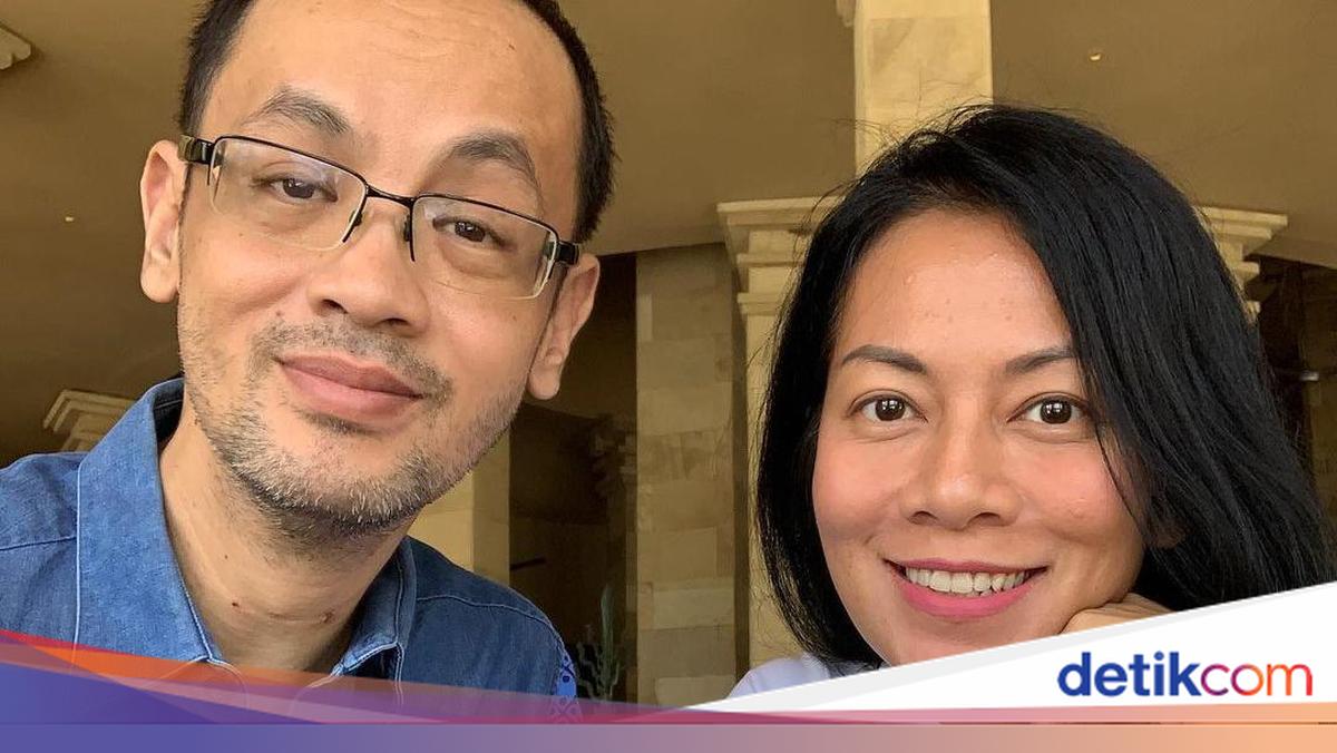 Dee Lestari Cerita Awal Mula Reza Gunawan Stroke hingga Masuk ICU