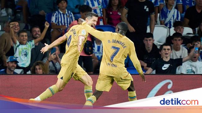Duet Dembele-Lewandowski Bikin Lini Depan Barcelona Makin Ngeri