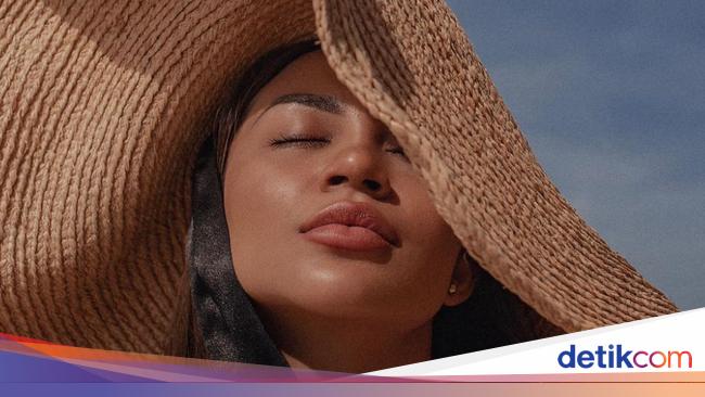 5 Artis Indonesia Disebut Punya Bibir Seksi