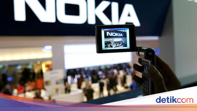 Nokia N92, HP 'Camcorder' yang Terlalu Canggih di Zamannya
