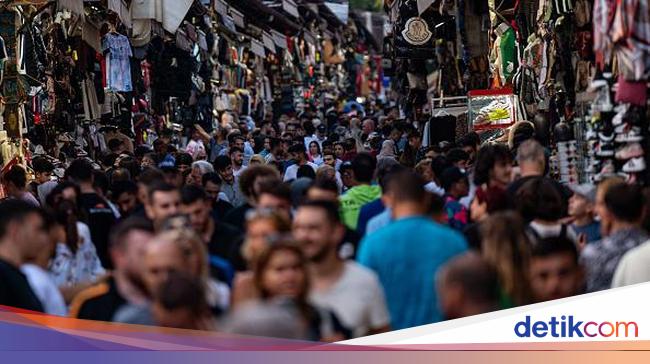Inflasi Naik Tinggi Tapi Pasar di Turki Justru Ramai, Cek Yuk Fotonya