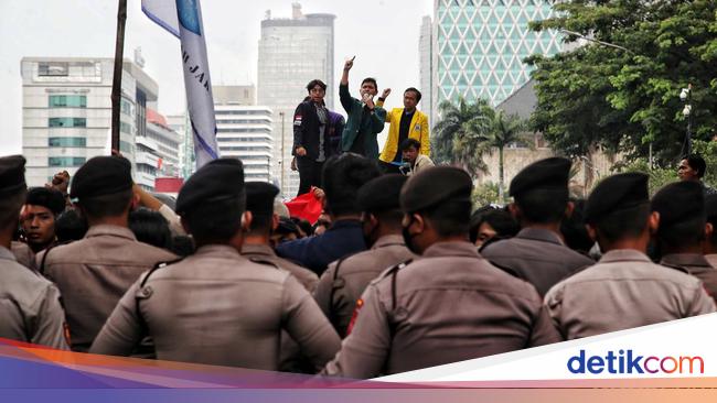 Demo BBM di 3 Titik Jakarta Hari Ini, 8.350 Personel Polisi Siaga