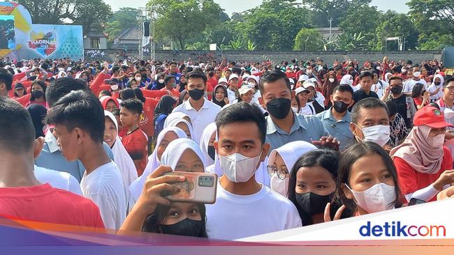 Gibran Unggul Pilgub Jateng Versi Survei Charta Politika Gibran Unggul Pilgub Jateng Versi Survei Charta Politika