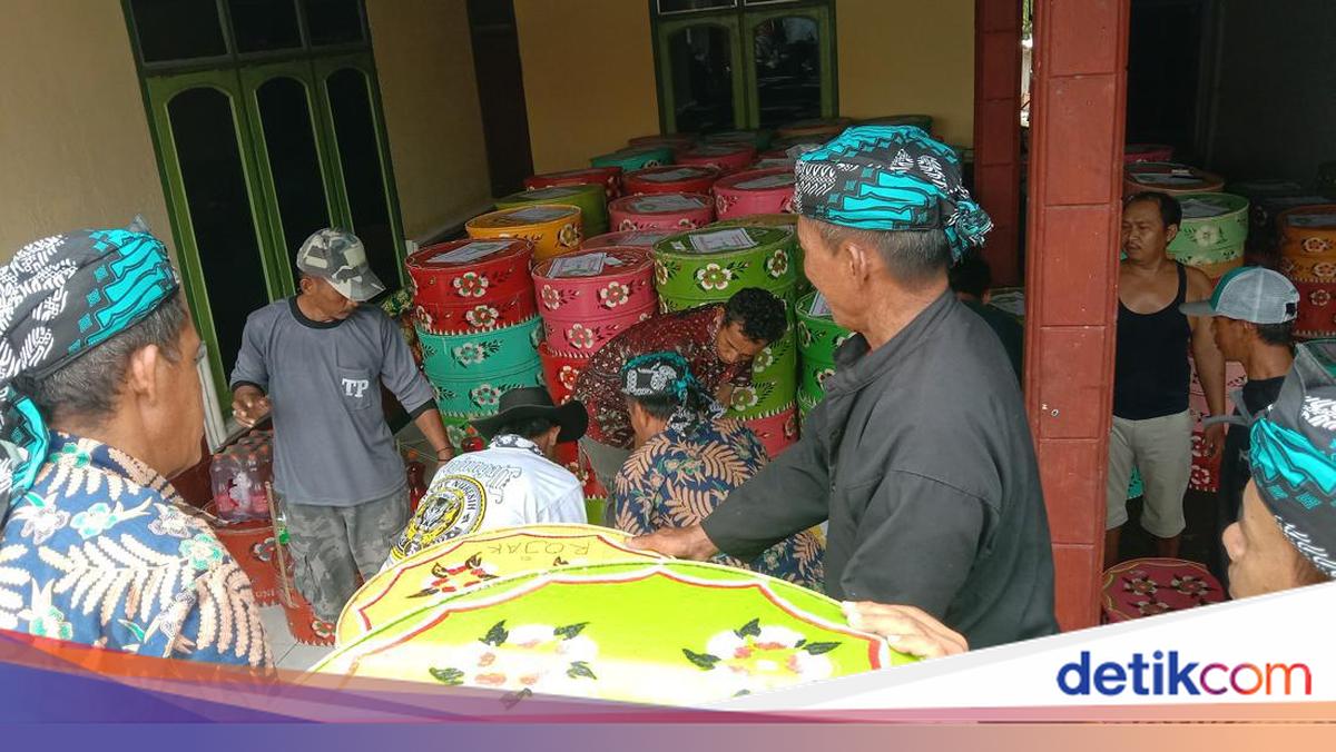 Menengok Fetival Tenongan Indramayu, Bentuk Syukur Warga Usai Panen