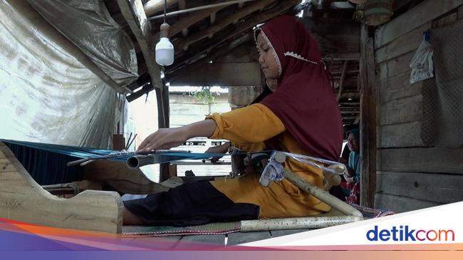Tradisi Tenun Pahat Dompu Diusulkan Jadi Warisan Budaya Takbenda NTB