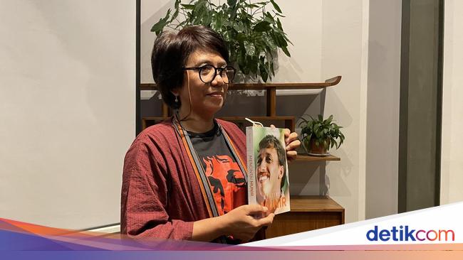 Melawan Lupa, Suciwati Luncurkan Buku 'Mencintai Munir'