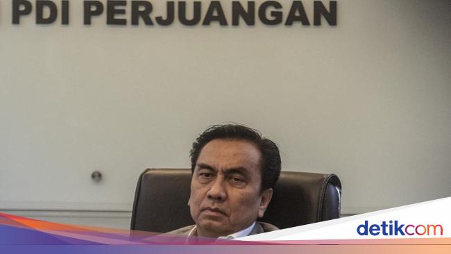 Rekam Jejak Effendi Simbolon Berlawanan dengan PDIP Berujung Dipecat Rekam Jejak Effendi Simbolon Berlawanan dengan PDIP Berujung Dipecat