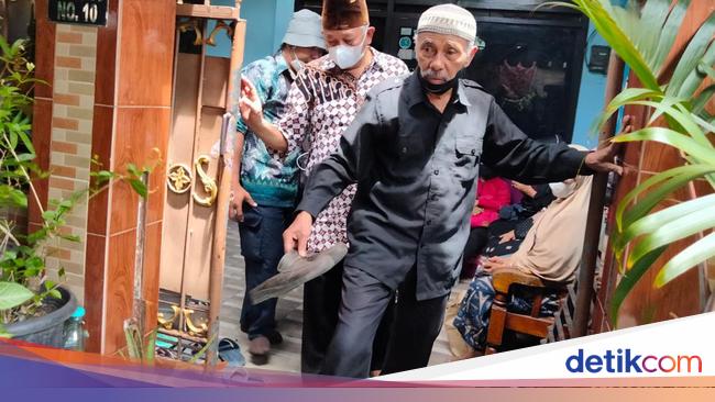 Kenangan Manis Kartolo Mengingat Celoteh Cak Sapari di Belakang Panggung