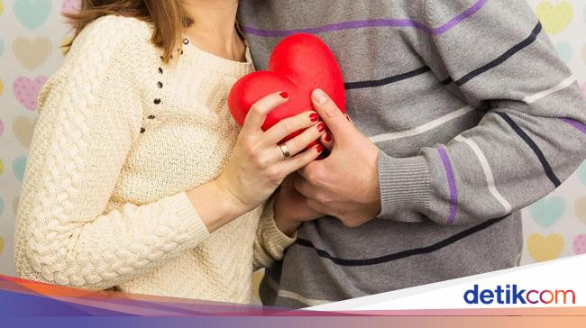 Meski Usia Sama Ini Alasan Wanita Lebih Cepat Dewasa Dibanding Pria