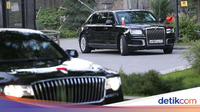 Mobil Vladimir Putin Bakal Diproduksi di Bekas Pabrik Toyota