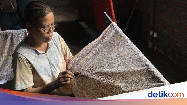 Kain Batik Lasem Jadi Cendera Mata di KTT G20 Bali