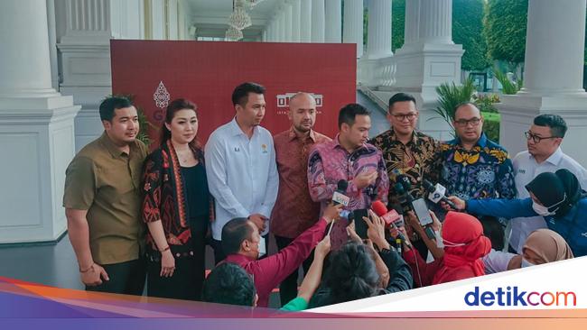 Kader HIPMI Sumut Dukung Akbar Himawan Buchari di Munas XVII Kader HIPMI Sumut Dukung Akbar Himawan Buchari di Munas XVII