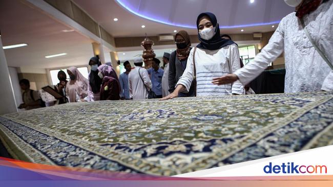 Melihat Artefak Peninggalan Nabi Muhammad di Tangerang