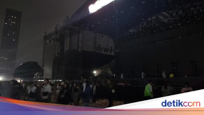 Tarik Ulur, Penonton Tunggu Kehadiran Sheila on 7 di Pestapora