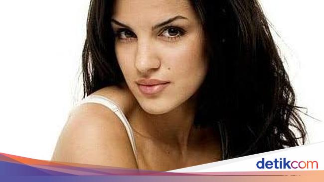 Aylar Lie Mantan Bintang Porno Pernah Diculik di Iran, Ditolak Miss Norwegia