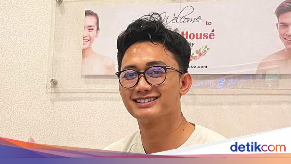 Bobby Tince Diam-diam Sudah Resmi Cerai dari Istri