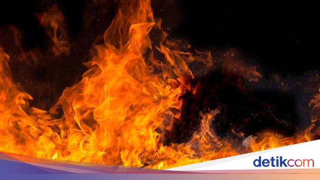 Kebakaran Kapal di Anyer: Kronologi hingga Kondisi Korban