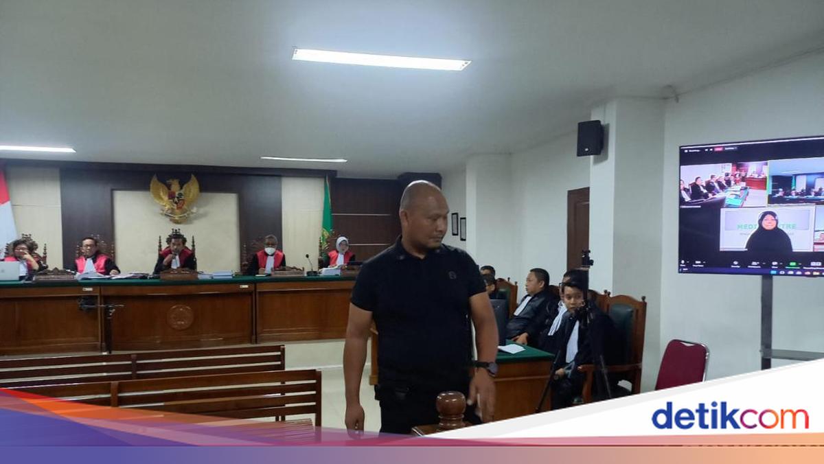 Cerita Eks Danton Dalmas Lihat Oknum TNI Tikam Warga Paniai-Caci Maki Korban