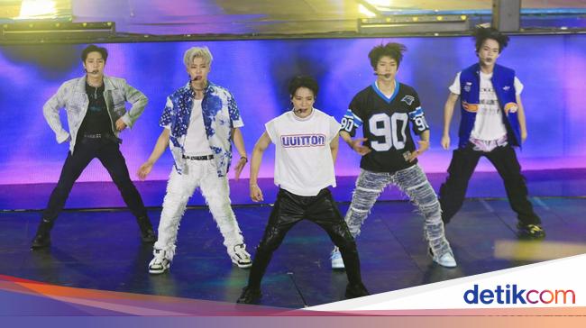 Penampilan NCT Dream di Konser Korean Wave 2022 Sepedas Hot Sauce!