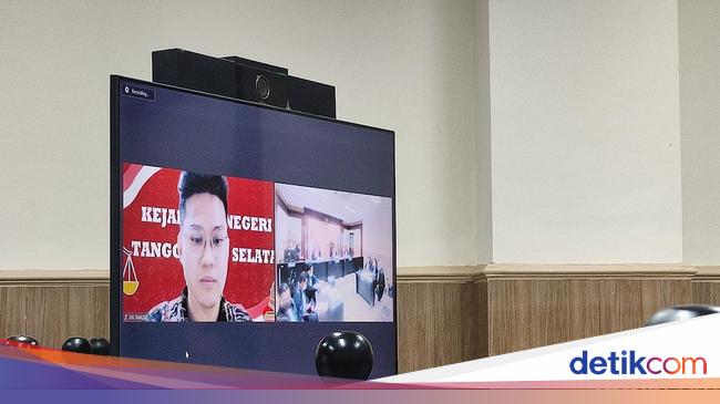 Tuntutan Indra Kenz: 15 Tahun Bui dan Denda Rp 10 M!