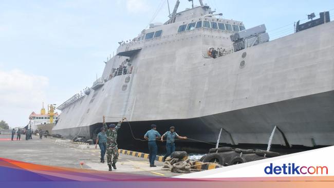 Kapal Perang Amerika Serikat Singgah di Bali, Mau Ngapain Ya?