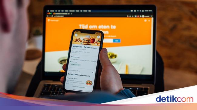 Apa Itu Repeat Order dan Bagaimana Cara Meningkatkannya? - paperplane