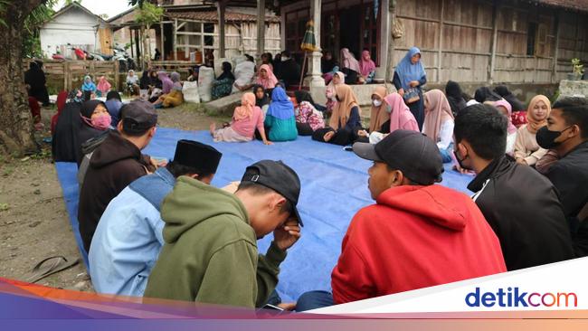 Firasat Ayah Korban Tragedi Kanjuruhan Asal Jombang, Daun Hijau Berguguran