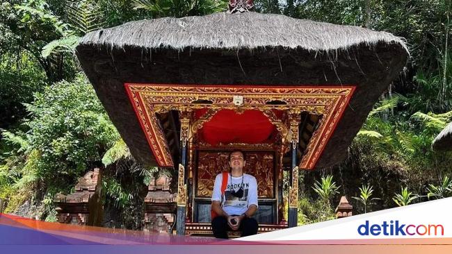 Heboh Bule Duduki Palinggih Pura di Bali, Ini Identitasnya