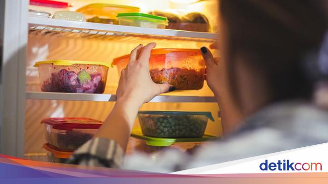 Tips Menata Isi Kulkas Biar Nggak Berantakan