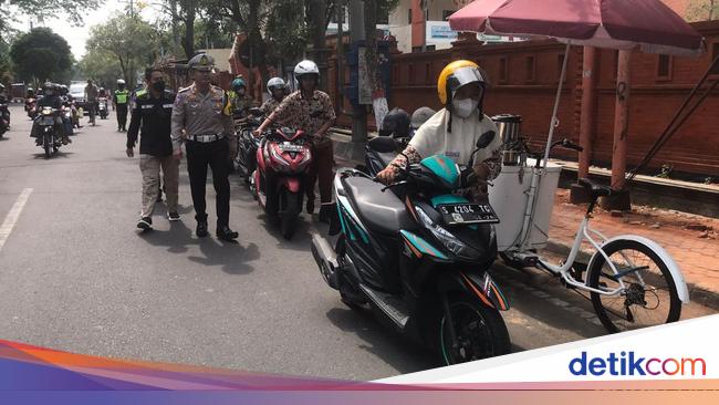 Puluhan Siswa SMP di Kota Mojokerto Terciduk Kendarai Motor ke Sekolah