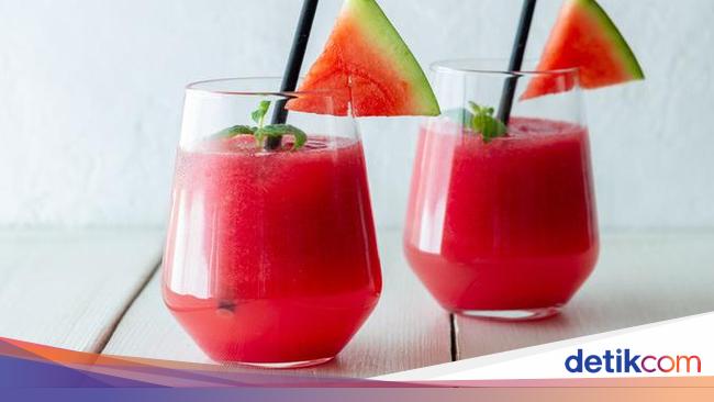 5 Minuman Sehat Ini Cocok Dikonsumsi Penderita Refluks Asam Lambung